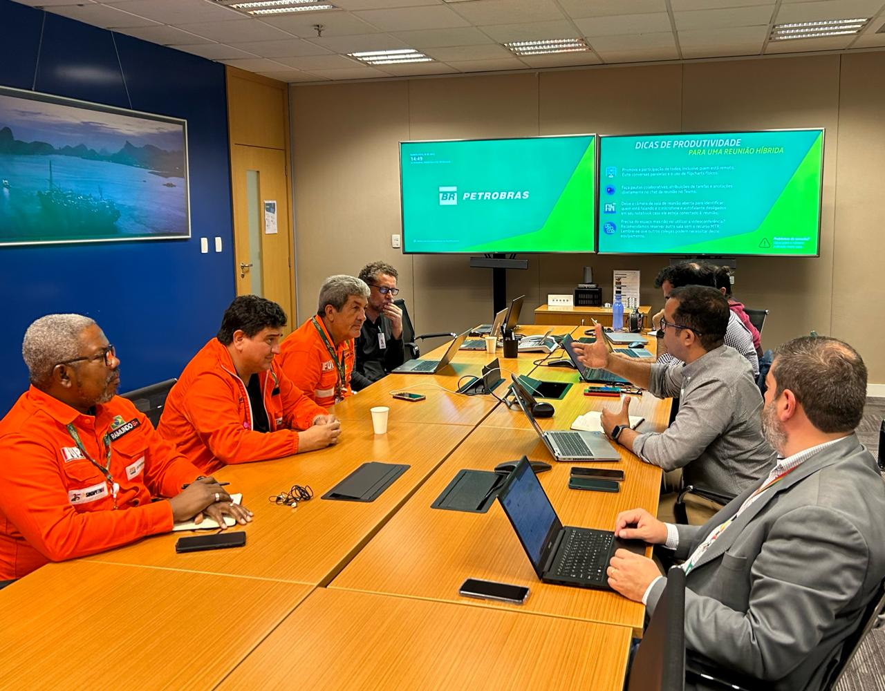 FUP e Petrobrás aceleram negociação para retorno dos trabalhadores da ...